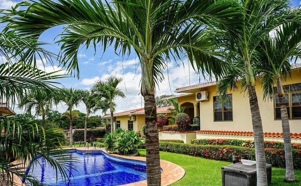Condominio de 2 recámaras en venta en Cuesta del Sol, David - Grupo ...